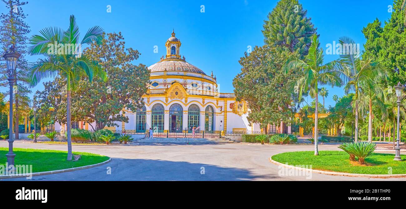 Splendid building hi-res stock photography and images - Alamy
