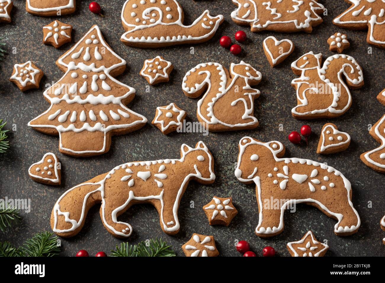 Gingerbread hedgehog hi-res stock photography and images - Alamy