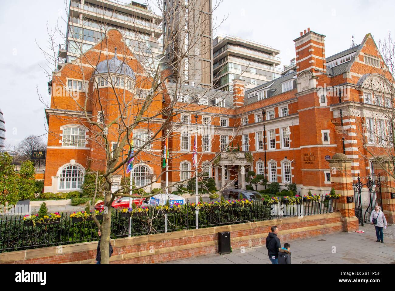 Beatiful sample of English architecture Stock Photo - Alamy