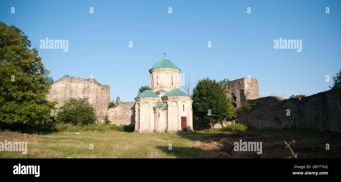 Inside a castle hi-res stock photography and images - Alamy