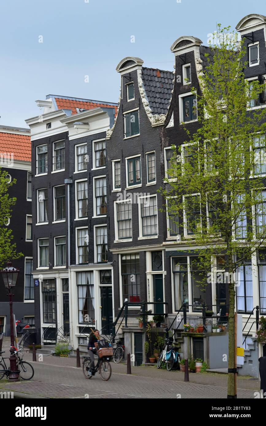 Grachtenhaeuser hi-res stock photography and images - Alamy