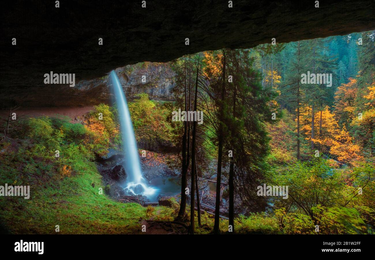 Silver falls state park hi-res stock photography and images - Alamy