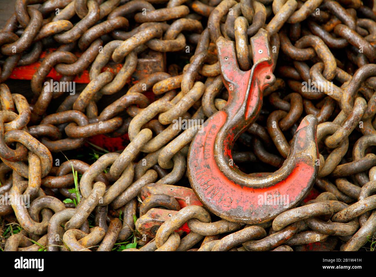 heavy industrial hook with thick chain Stock Photo - Alamy