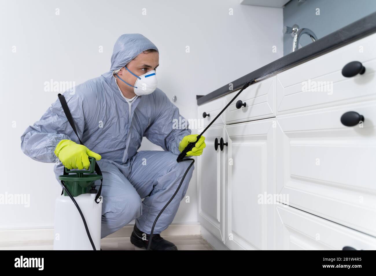 Exterminator hi-res stock photography and images - Alamy