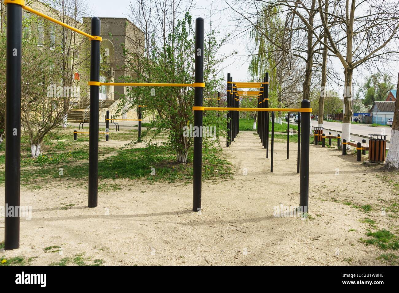 Sports horizontal bar bars street hi-res stock photography and images ...