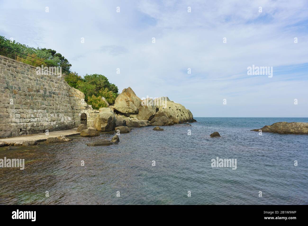 Vorontsov palace park walk hi-res stock photography and images - Alamy