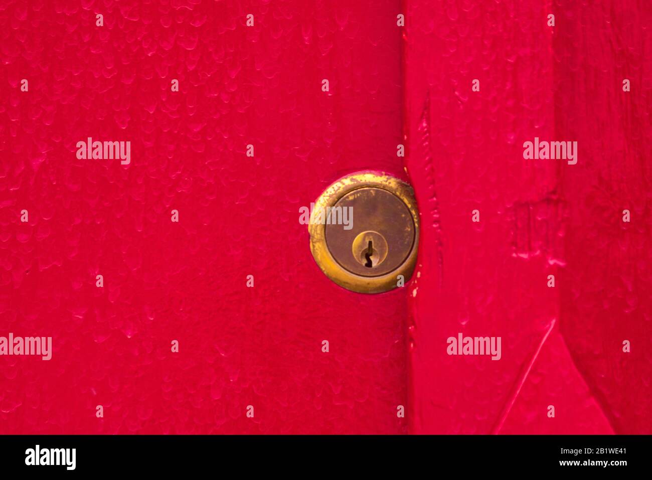 Blood on door hi-res stock photography and images - Alamy
