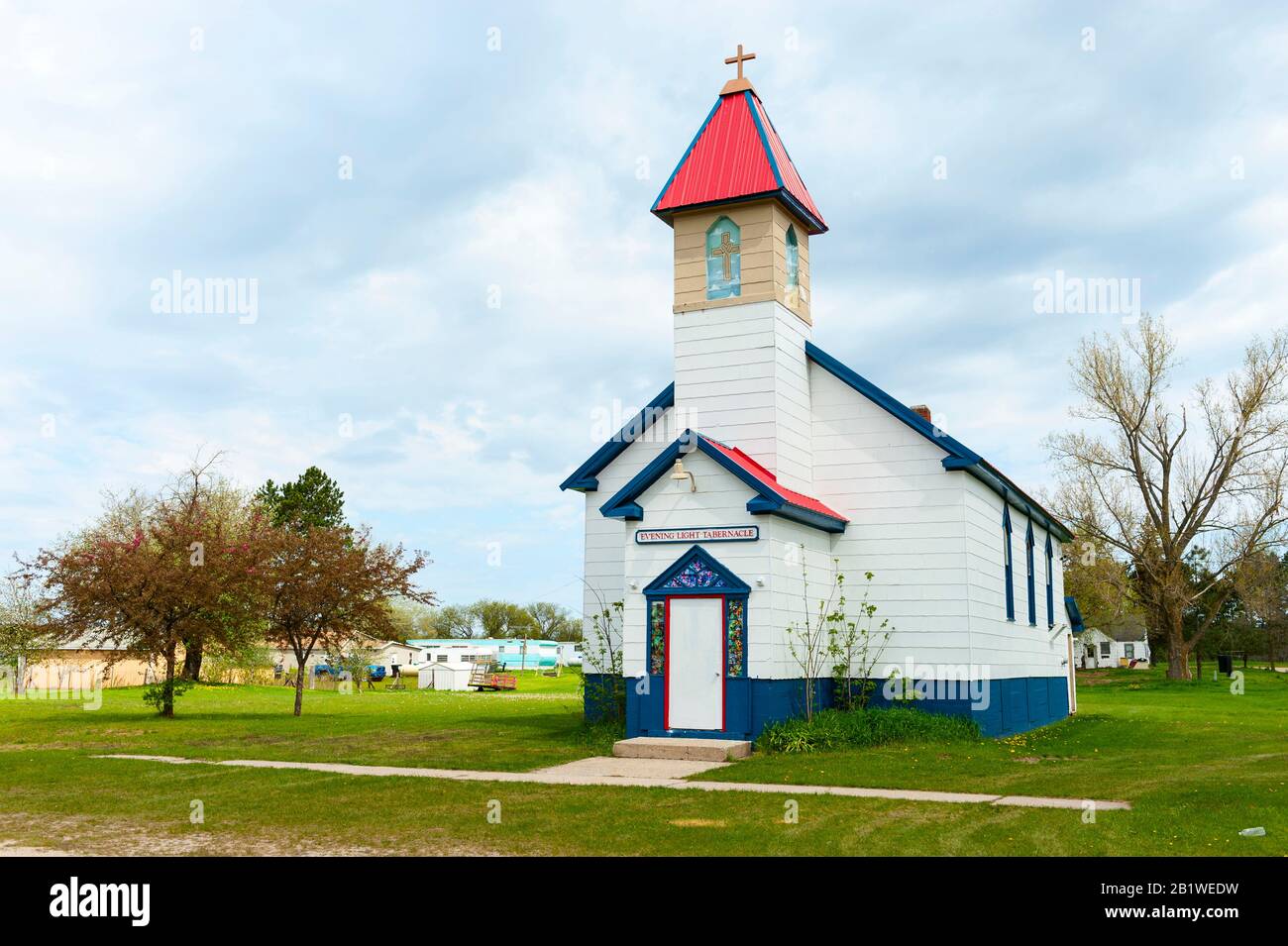 Little white and blue church, Evnenig Light Tabernacle in Yuma ...