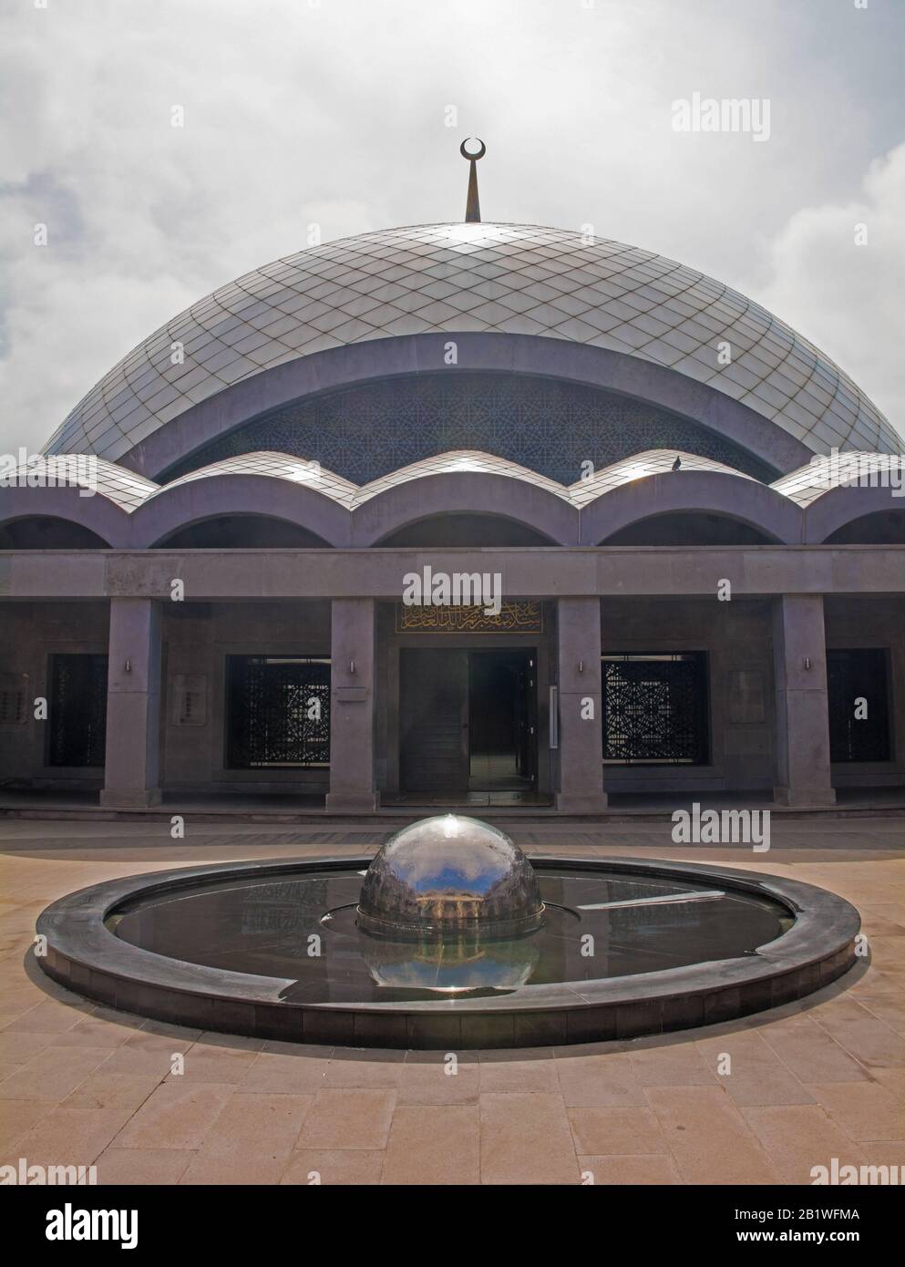 Sakirin Mosque in Uskudar, Istanbul, Turkey. The first mosque to be ...