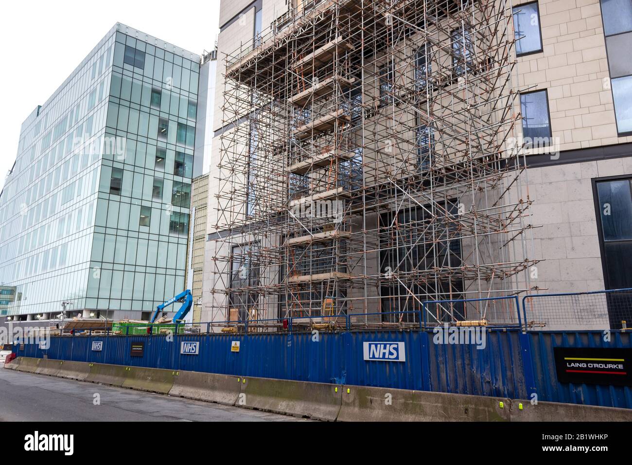 Royal Liverpool Hospital under construction, Pembroke place, Liverpool ...