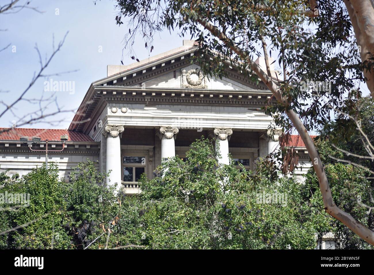 Administration Building at University Stock Photo - Alamy
