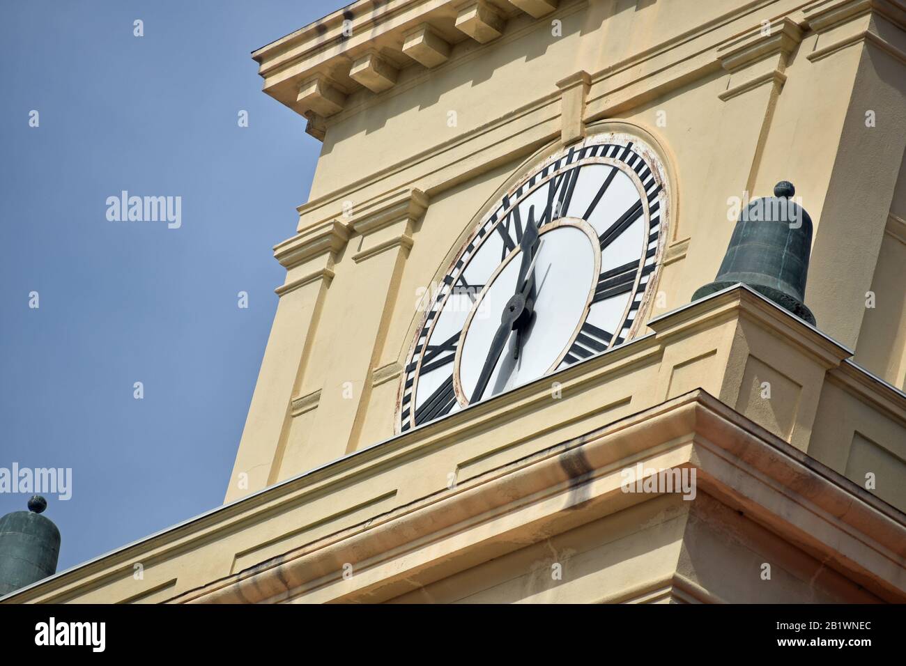 Tall artwork timepiece hi-res stock photography and images - Alamy