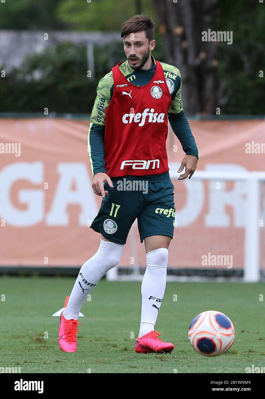 Matias vina training hi-res stock photography and images - Alamy