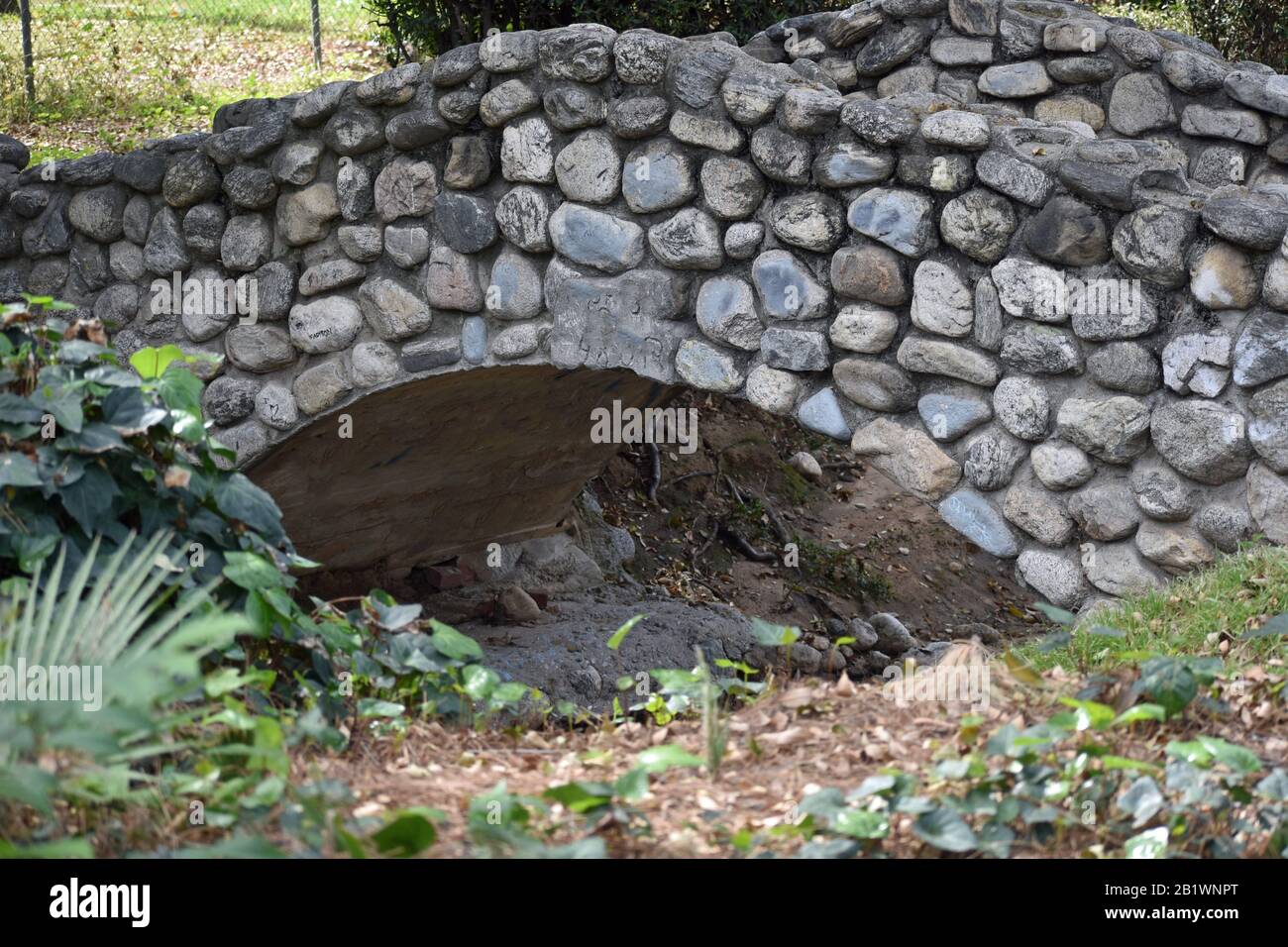 Riverrock hi-res stock photography and images - Alamy