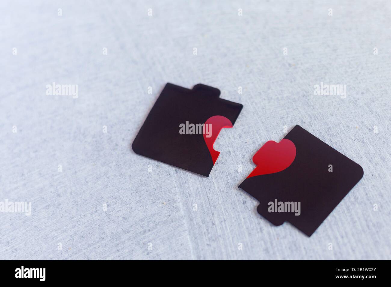 Human heart jigsaw puzzle pieces hi-res stock photography and images ...