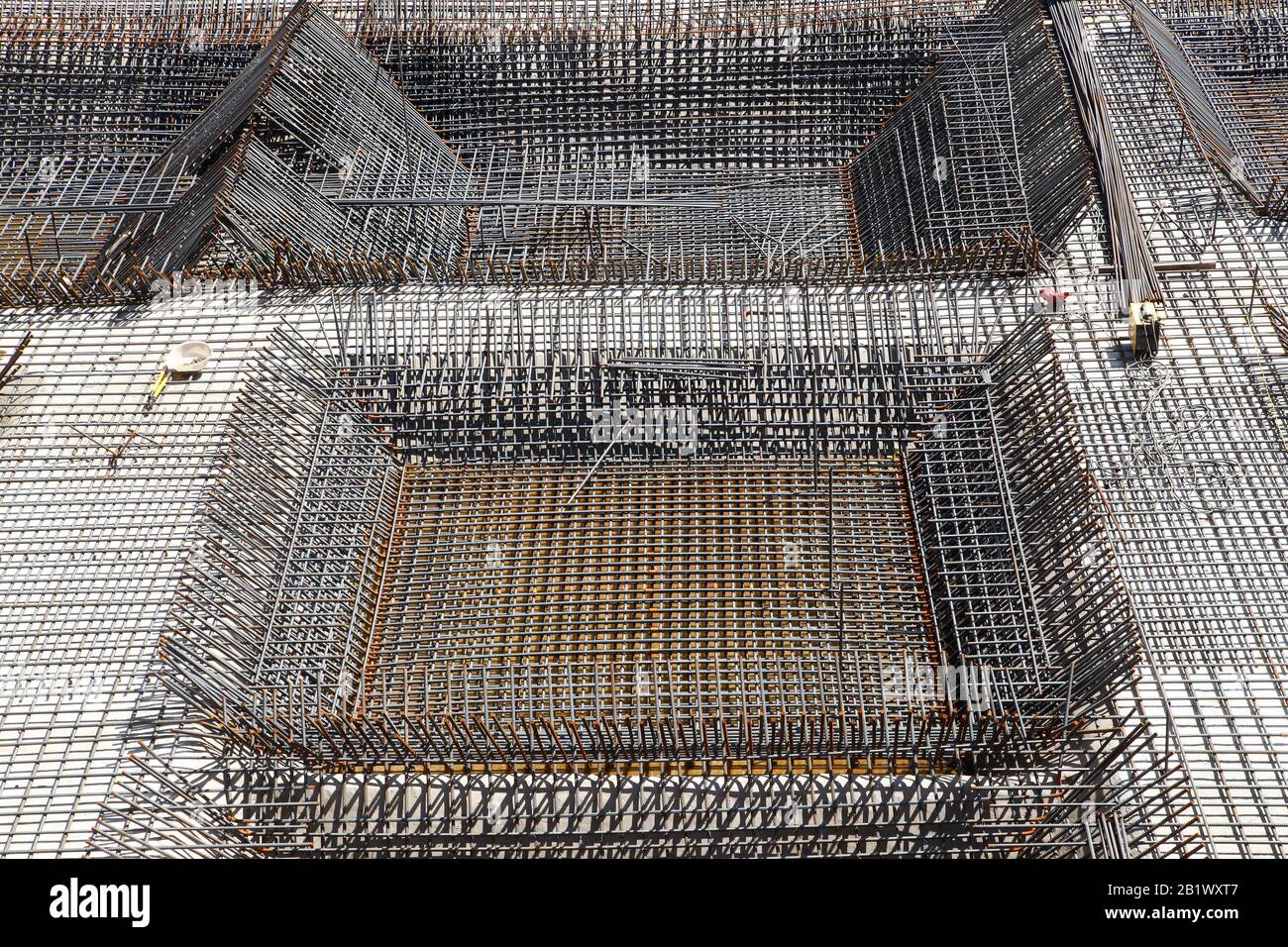 Steel grid on the construction site Stock Photo - Alamy