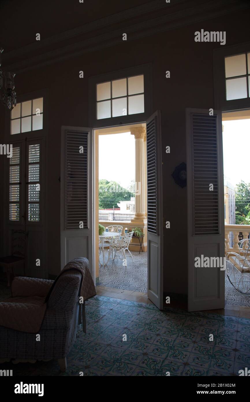 Havana hotel guest hi-res stock photography and images - Alamy