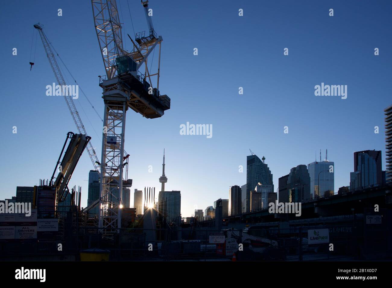 Construction site - Downtown Toronto Stock Photo - Alamy