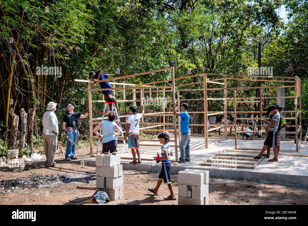 mission team from the United States helping build house for poor ...