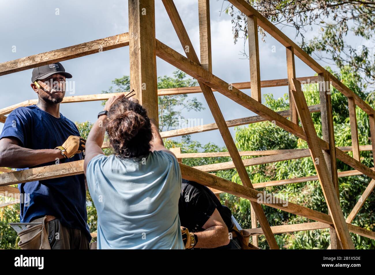 mission team from the United States helping build house for poor ...