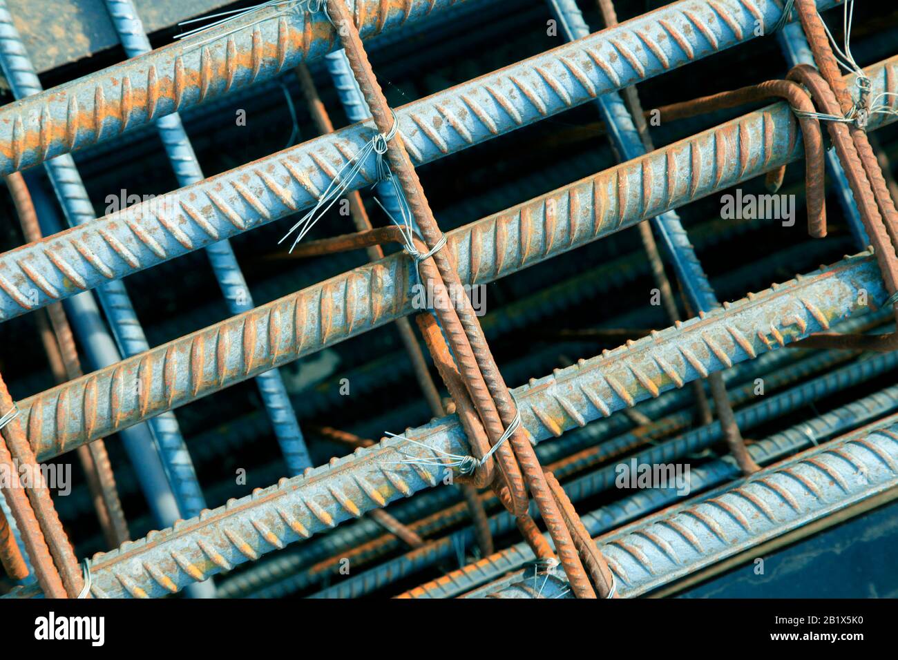 Steel grid on the construction site Stock Photo - Alamy