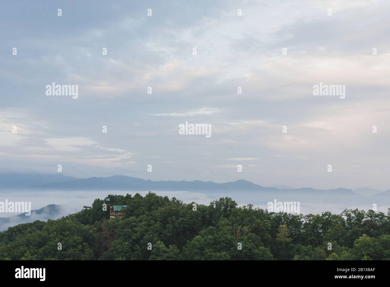 Foggy day in appalachia hi-res stock photography and images - Alamy