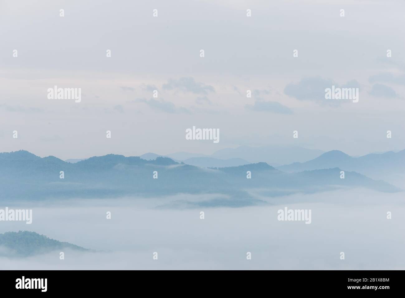 Foggy Day In Appalachia High Resolution Stock Photography and Images ...