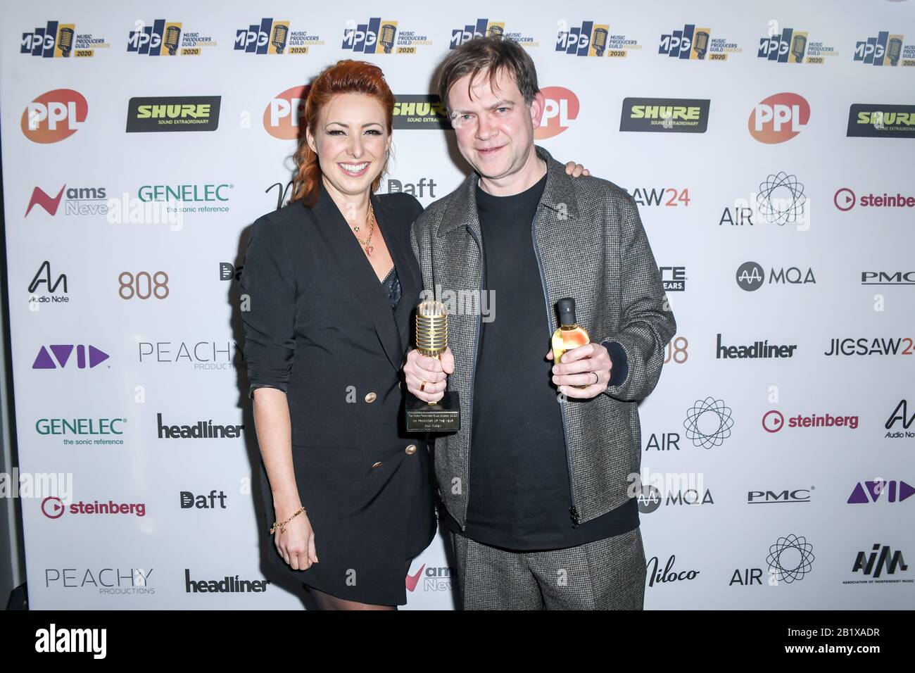 London bridges falling down hi-res stock photography and images - Alamy