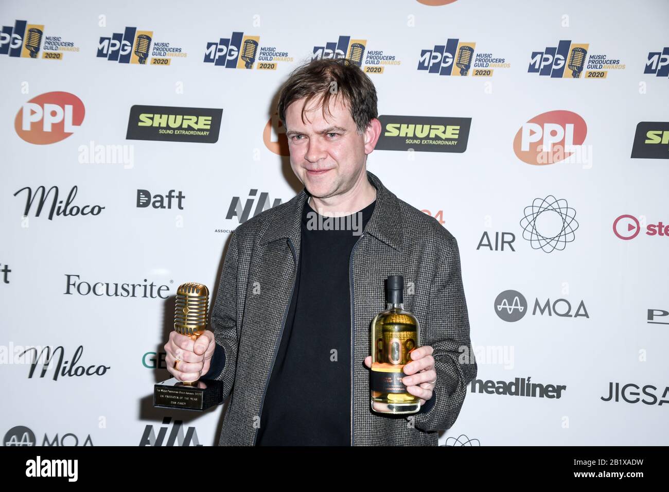 London bridges falling down hi-res stock photography and images - Alamy