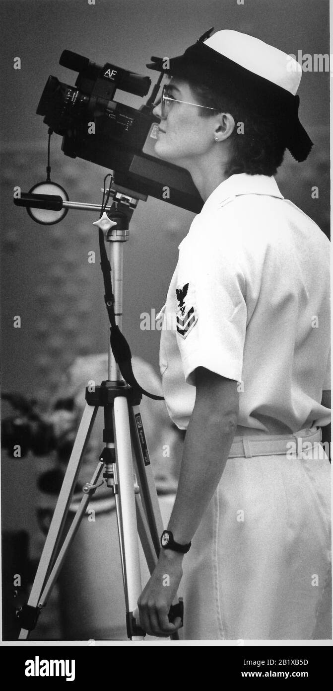 Shipyard staff Black and White Stock Photos & Images - Alamy