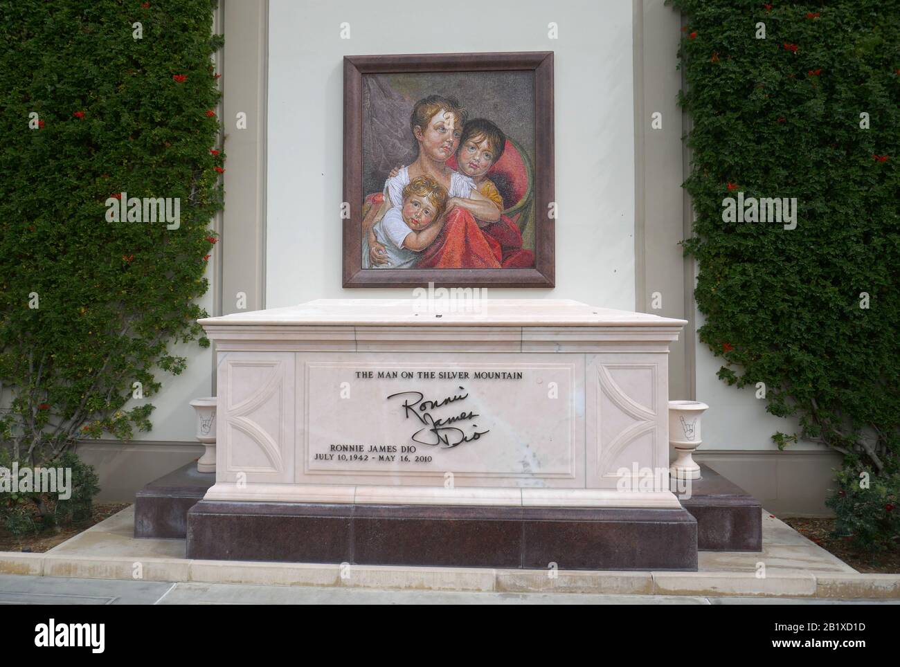 James dios hi-res stock photography and images - Alamy