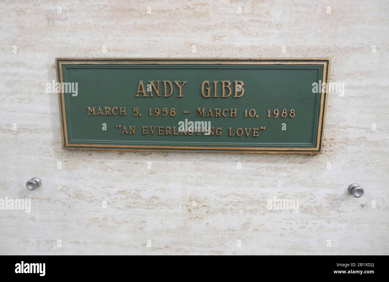 Andy gibb hi-res stock photography and images - Alamy