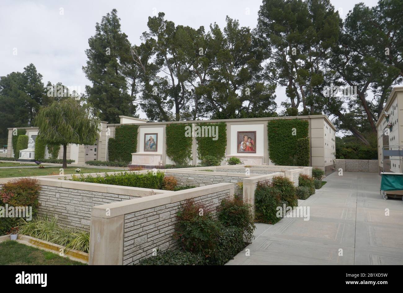 Ronnie James Dio Grave