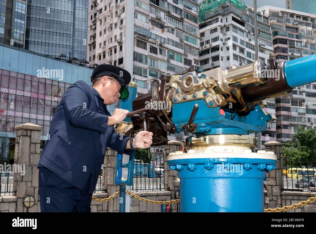 HONG KONG,HONG KONG SAR,CHINA: June 21st 2019.Jardine Noonday Gun ...
