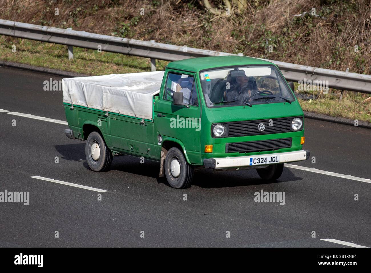 1985 vw volkswagen dropside truck hi-res stock photography and images ...
