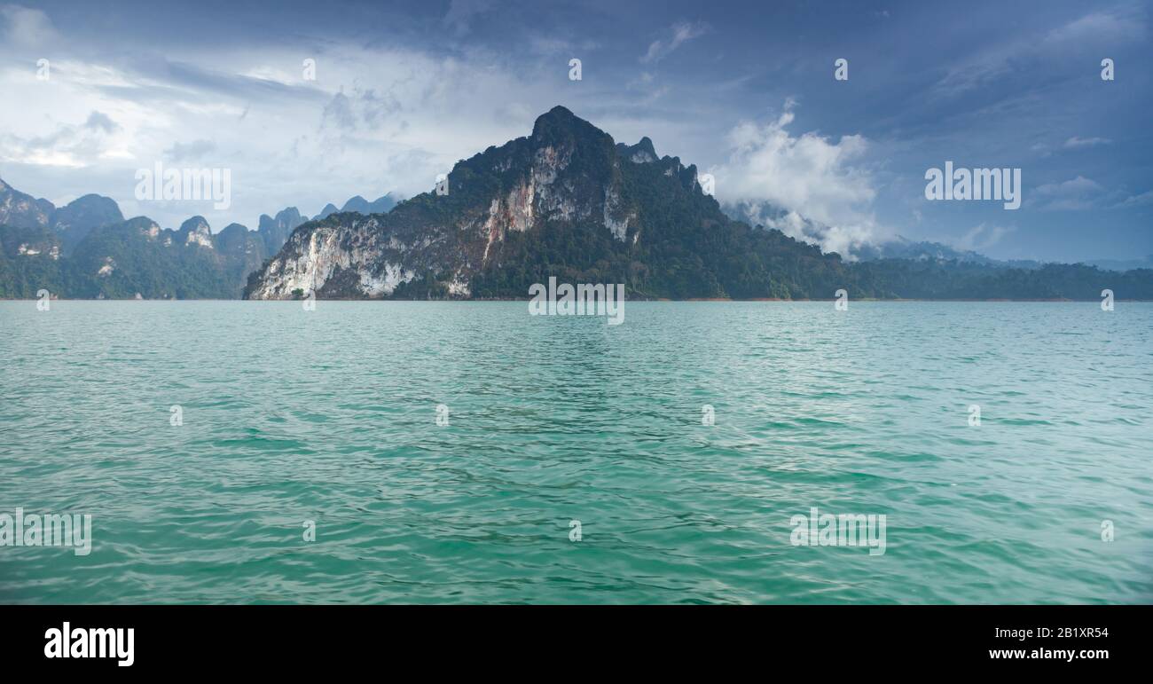 Thailand tropical island landscape with beautiful sky Stock Photo - Alamy