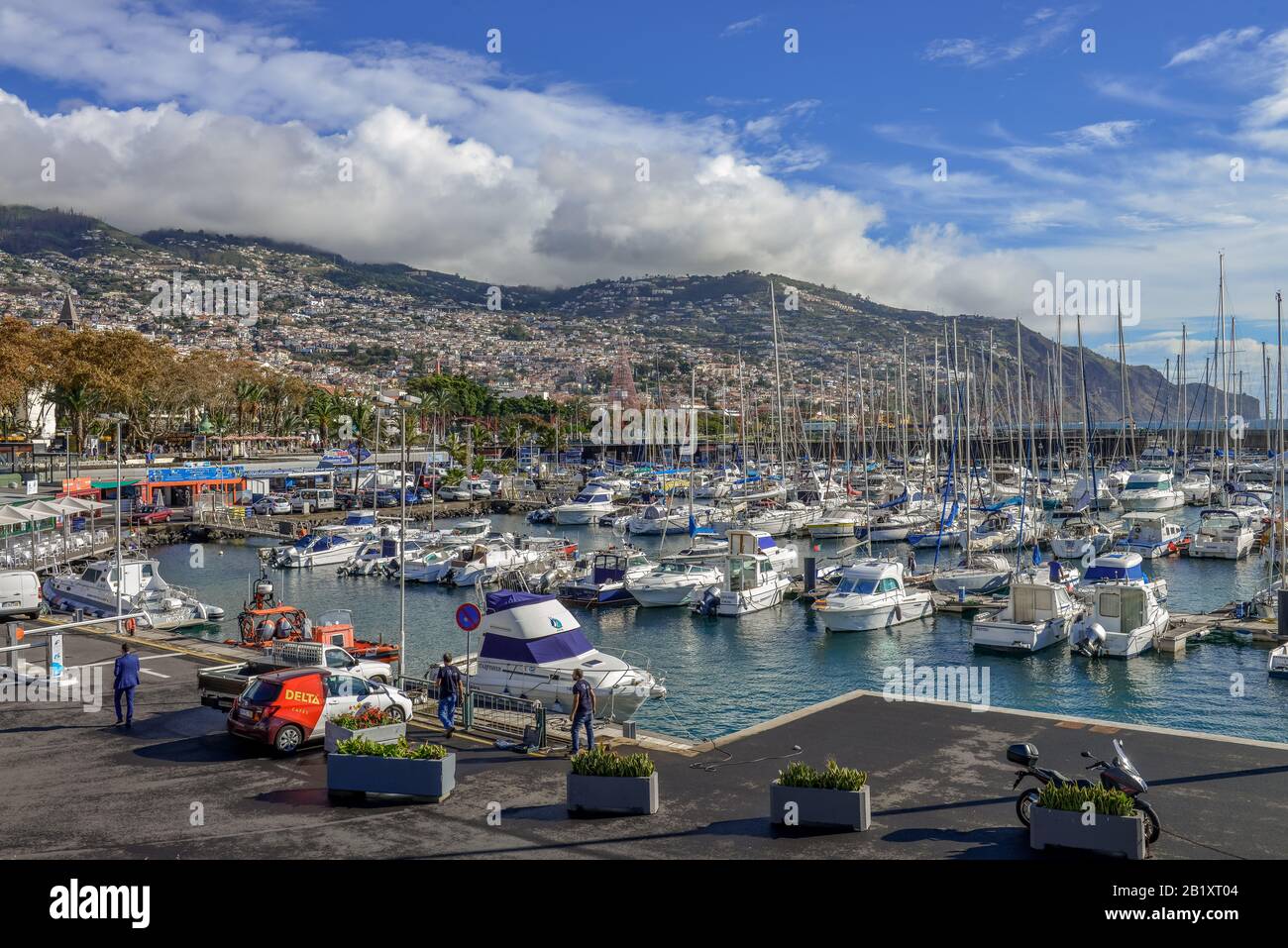 Marina funchal hi-res stock photography and images - Alamy