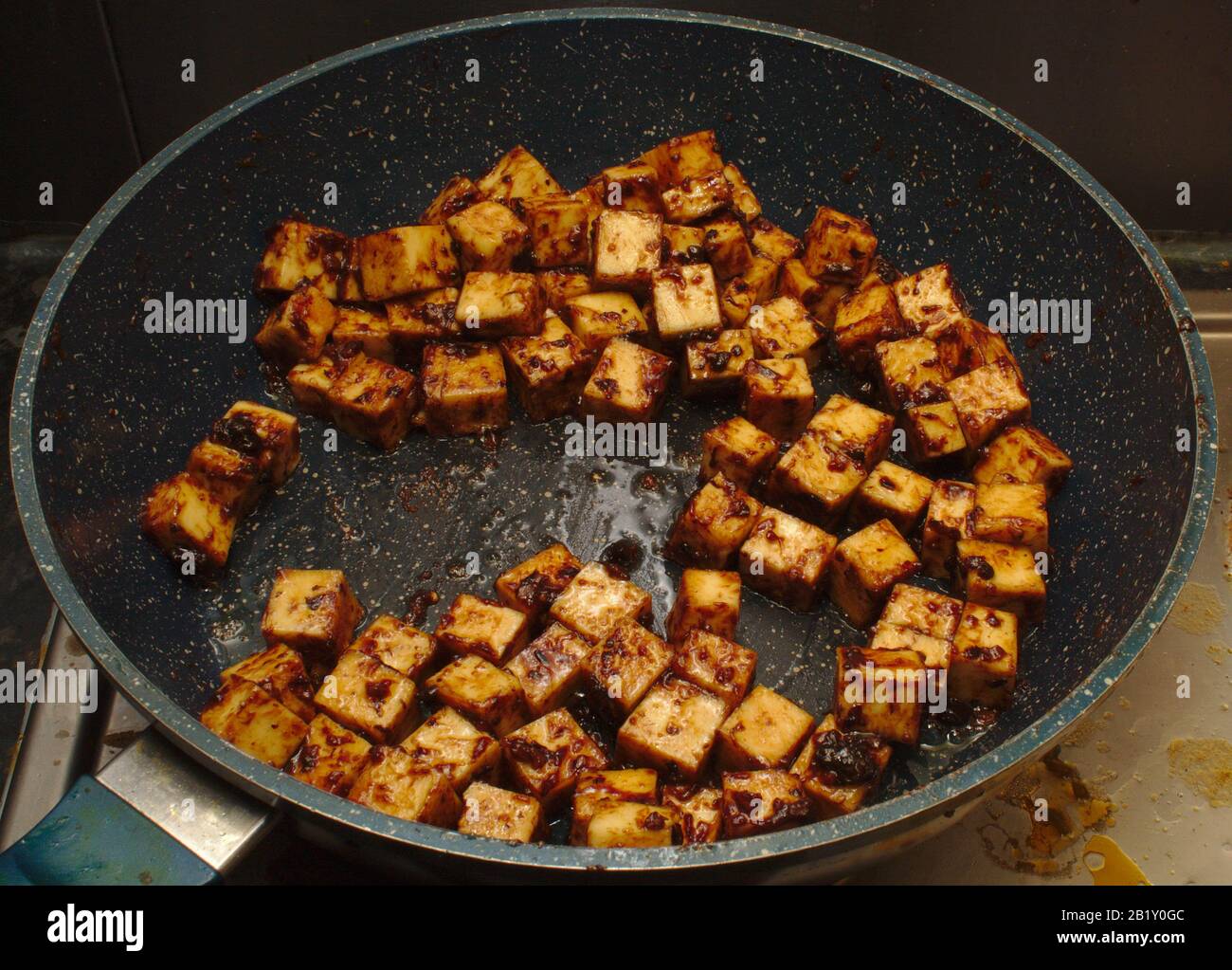 Paneer roll hi-res stock photography and images - Alamy