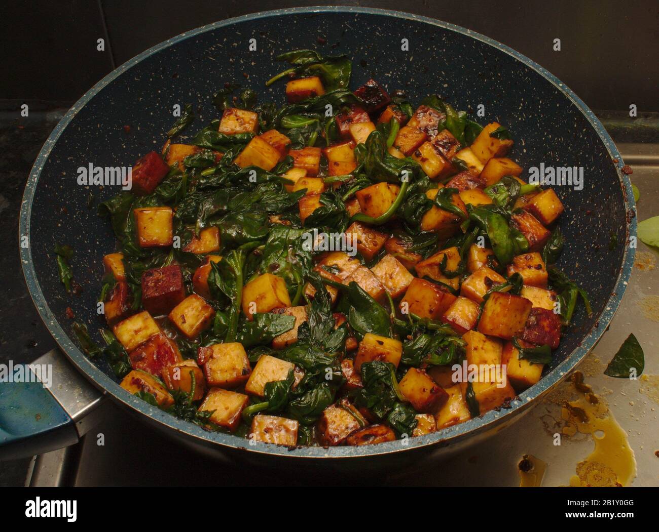 Paneer roll hi-res stock photography and images - Alamy