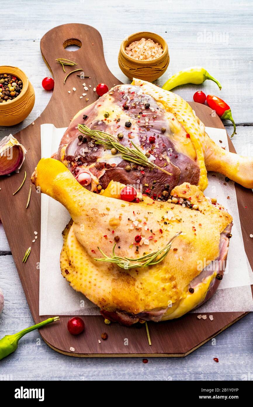 Raw duck legs. Fresh BIO ingredient for preparation traditional French ...