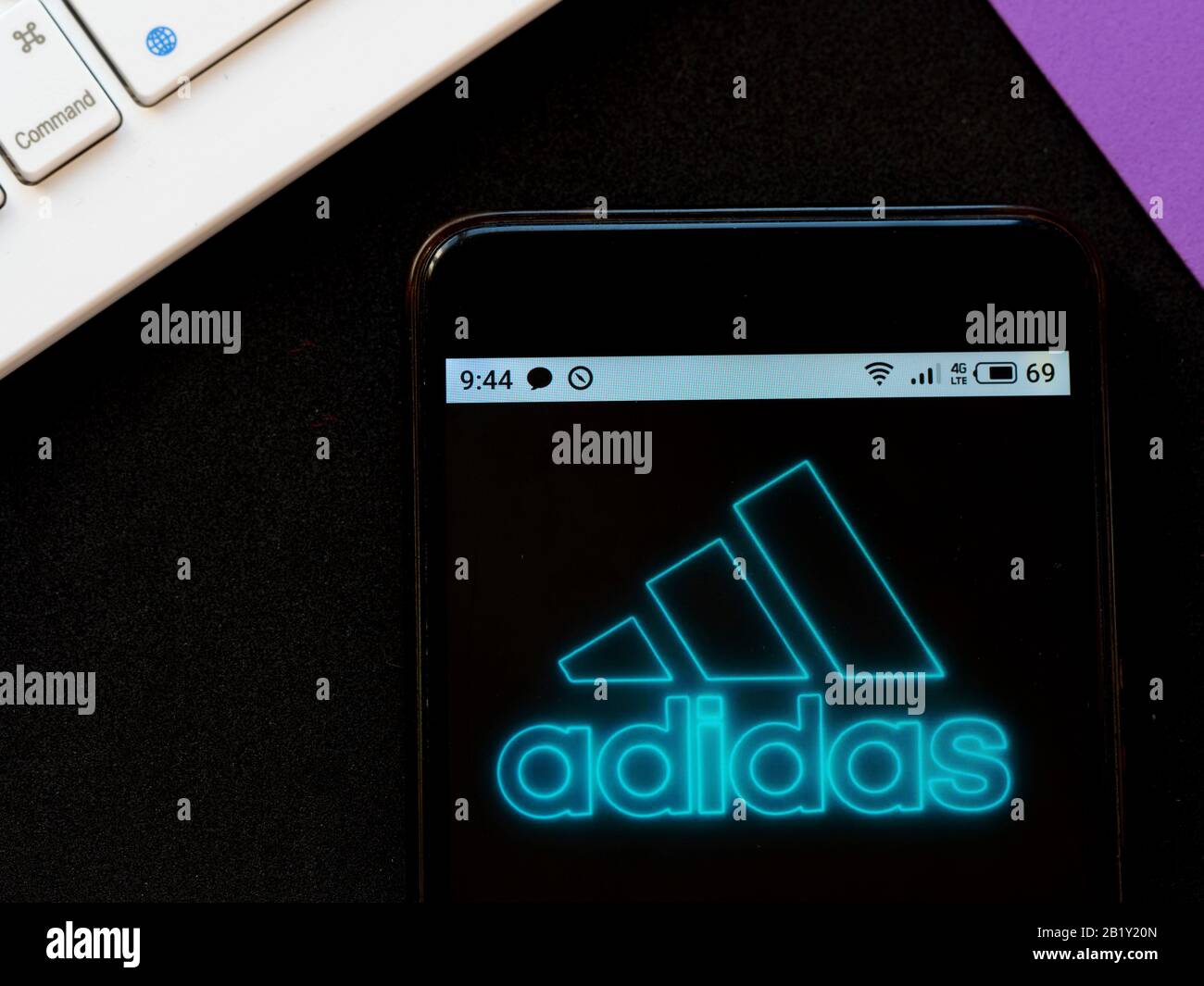 Photo illustration adidas logo hi-res stock photography and images - Alamy