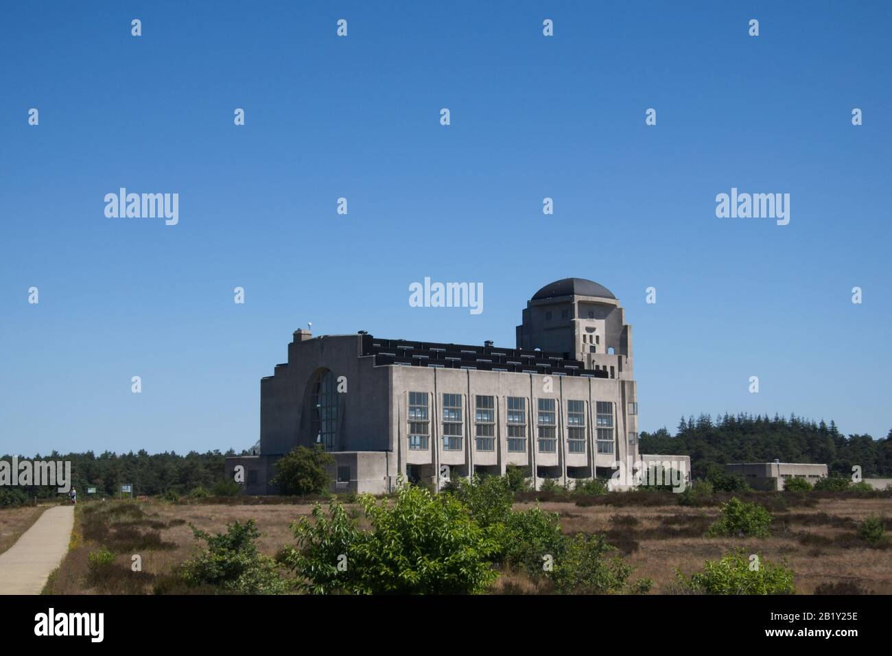 Shortwave radio tower hi-res stock photography and images - Alamy