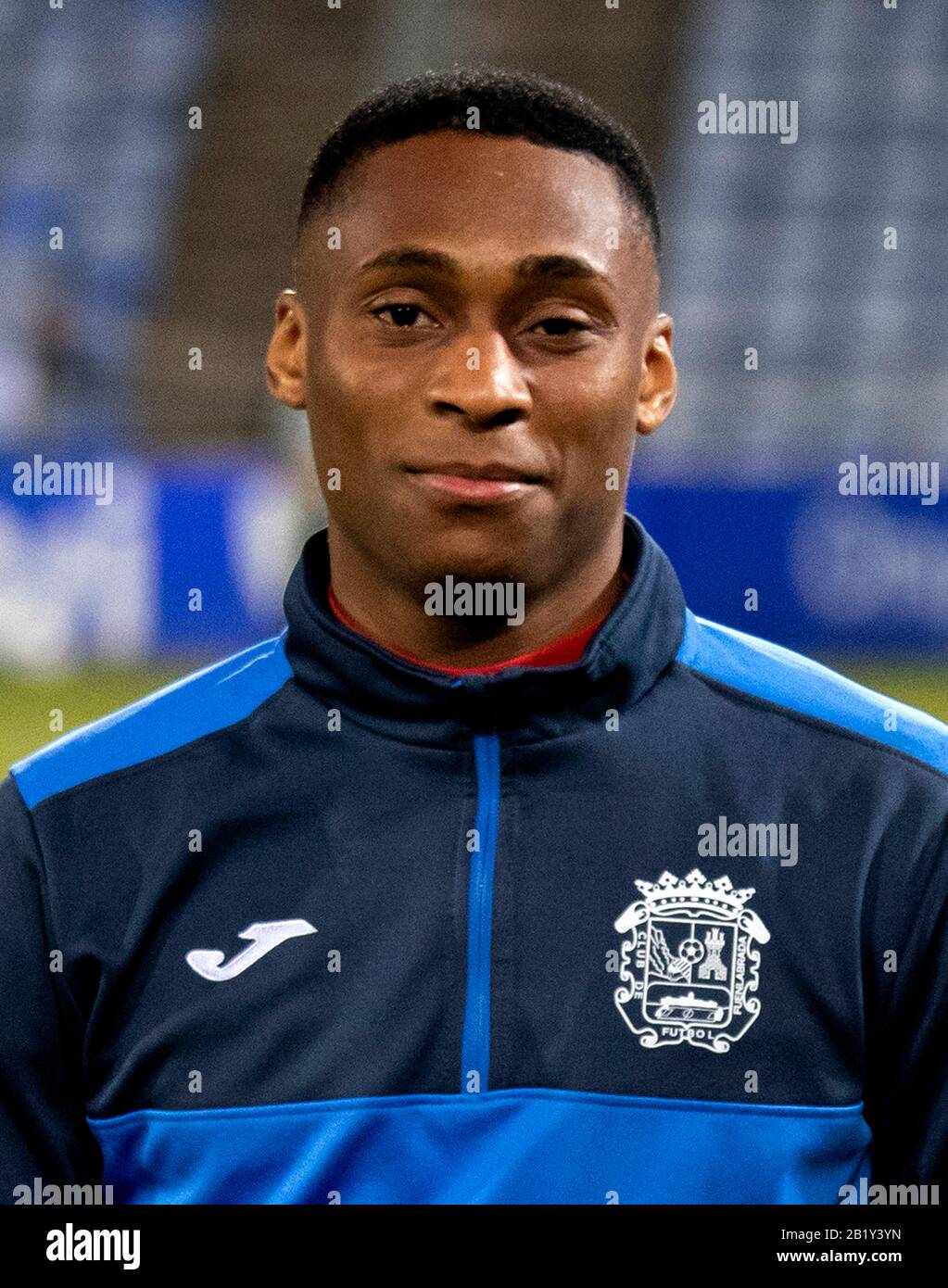 Cruz de futbol hi-res stock photography and images - Alamy