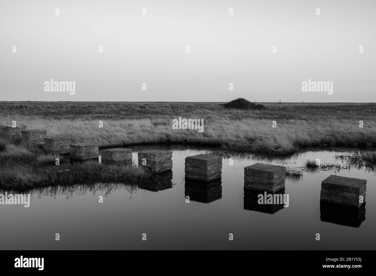 Ww2 anti invasion concrete blocks shingle Black and White Stock Photos ...
