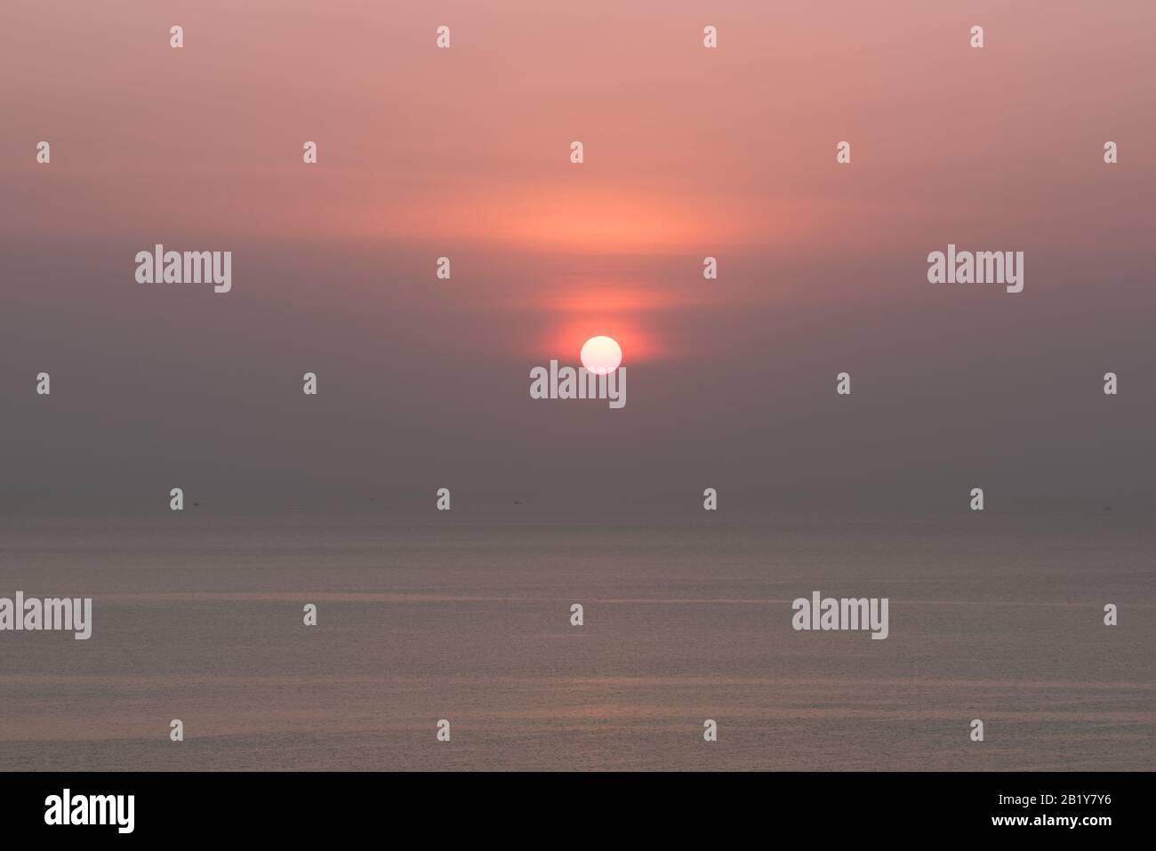 Multi color sunset hi-res stock photography and images - Alamy