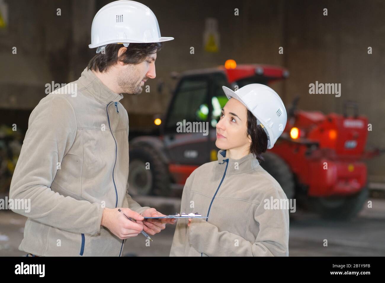 civil construction workers Stock Photo - Alamy