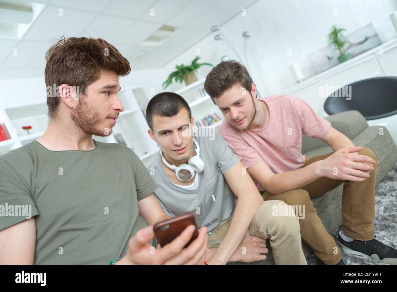 Getting stuff together hi-res stock photography and images - Alamy