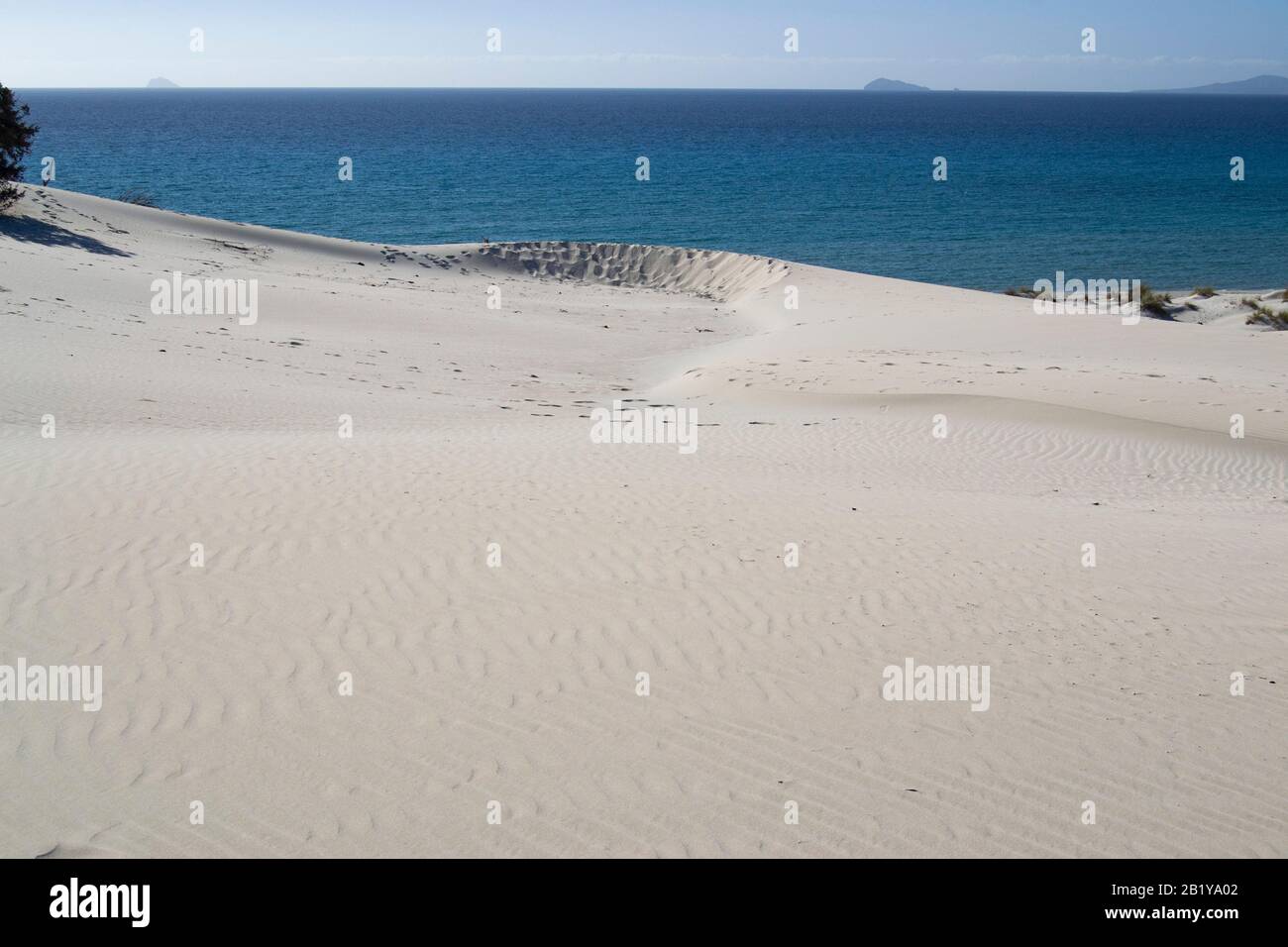 View of white dunes of Is Arenas Biancas, Teulada Stock Photo - Alamy