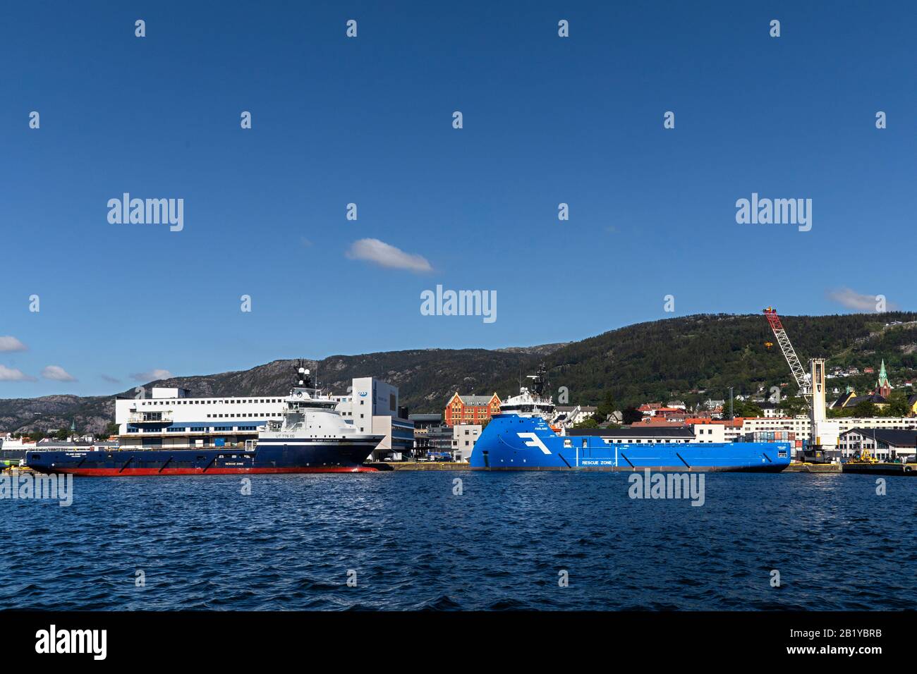 Offshore PSV platform supply vessels Farland and Island Chieftain ...