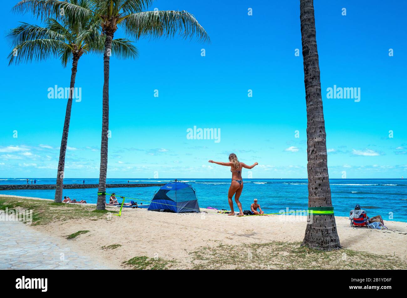 Outdoor Acrobat High Resolution Stock Photography and Images - Alamy